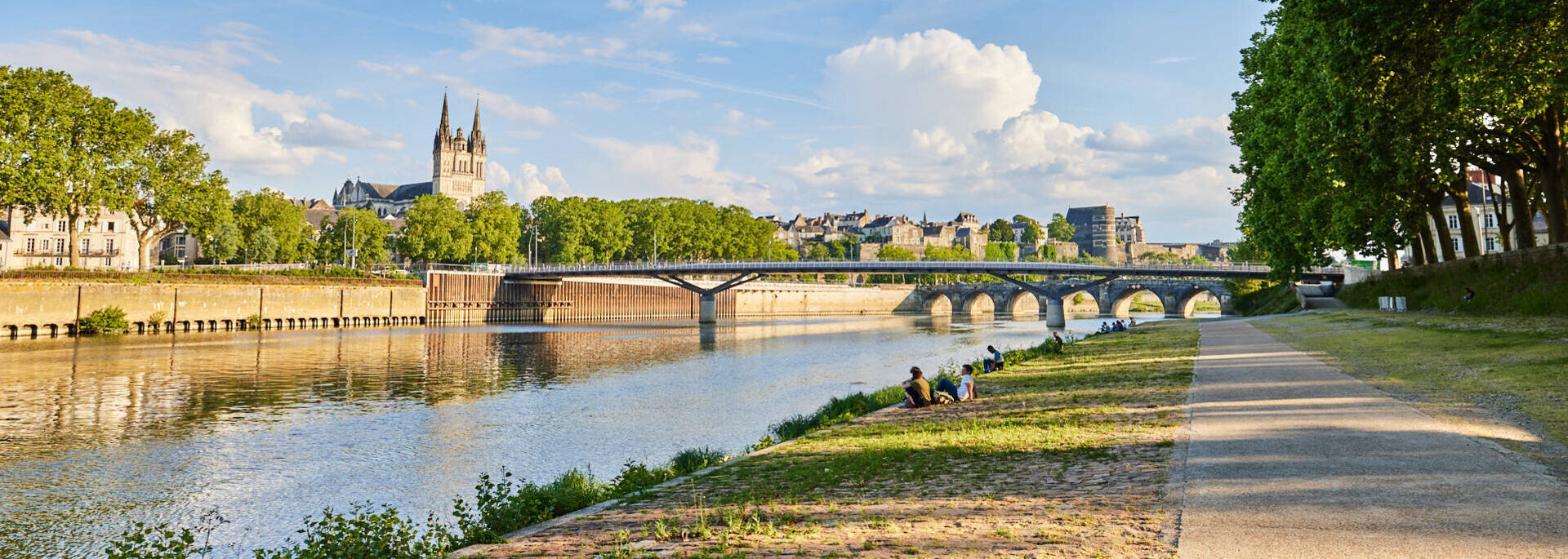 Ecole d'audiovisuel et design à Angers - Studio M