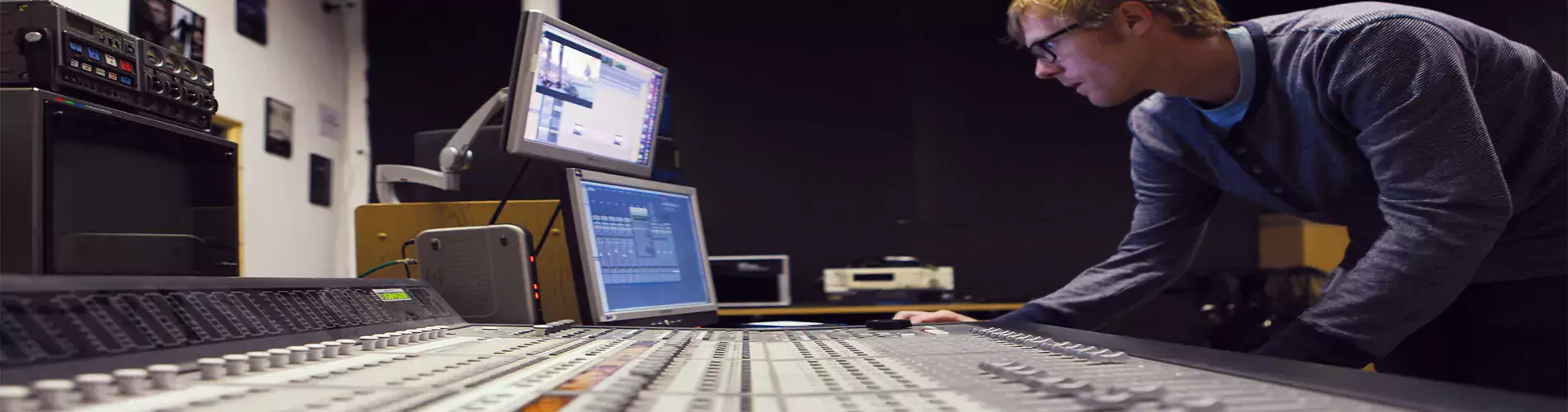 Bachelor sound design - Studio M